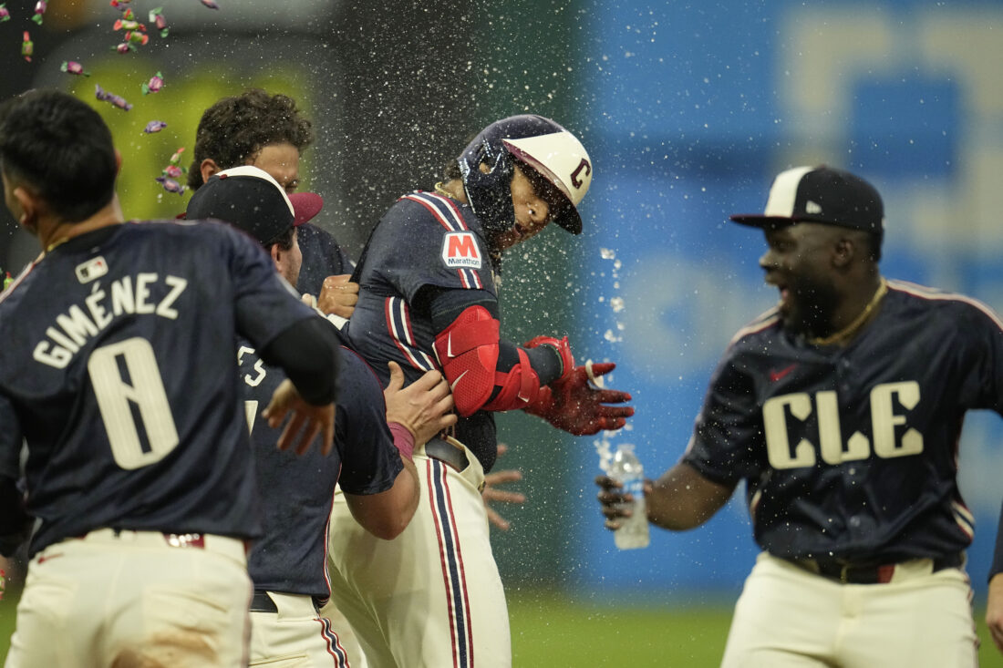 Guardians beat White Sox on Bo Naylor walk-off sacrifice fly | News ...